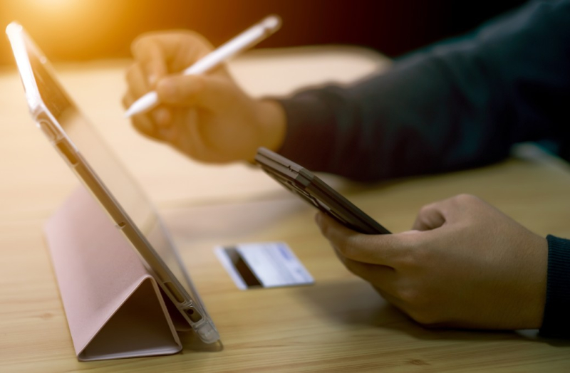 A Simple Guide to Building an Investing App